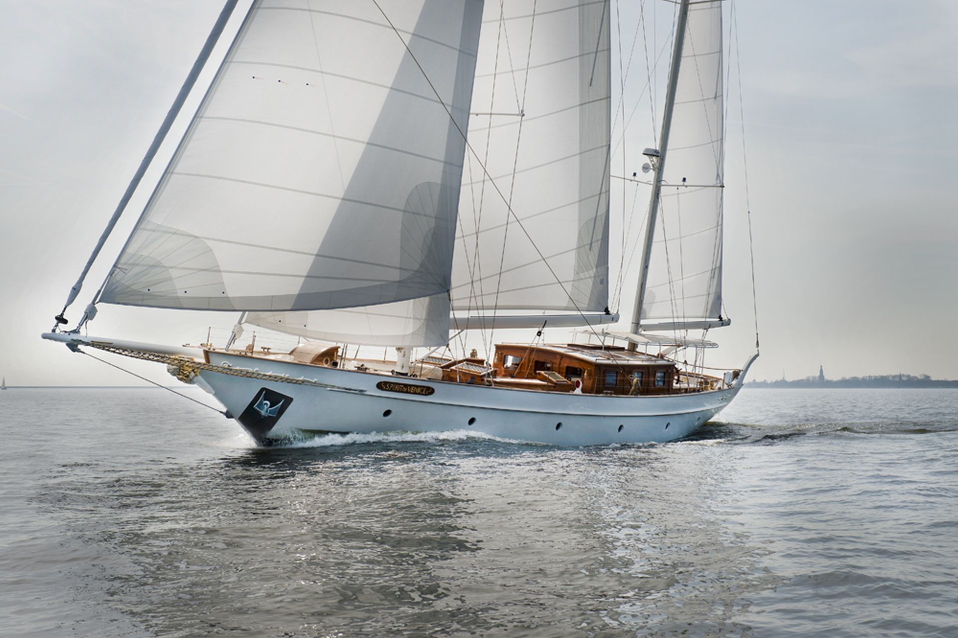 New build: 73’ (22,5 m) Centreboard Ketch - Olivier van Meer