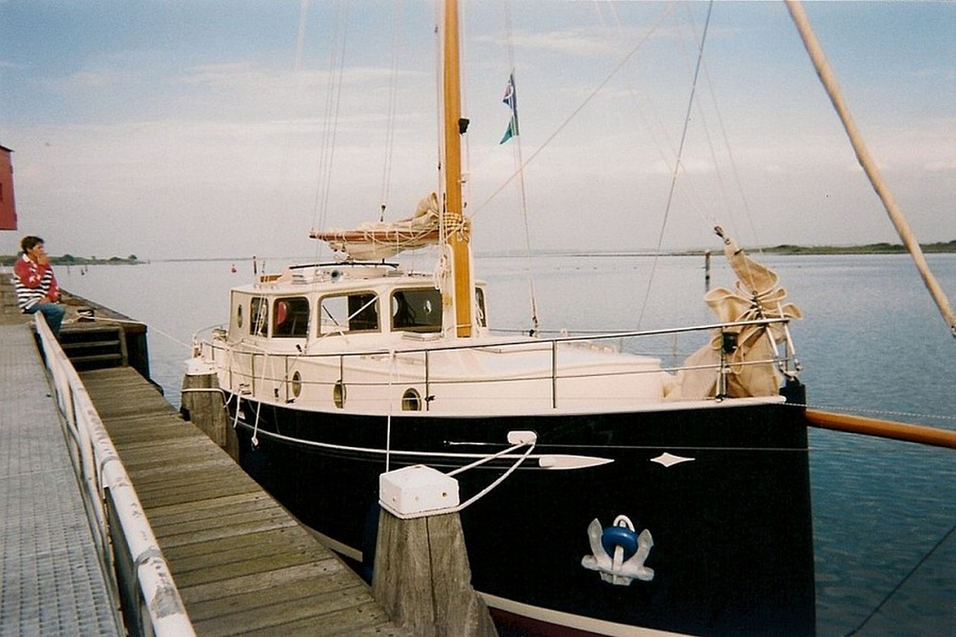 New build: 36’ (11 m) Motor Sailer - Olivier van Meer