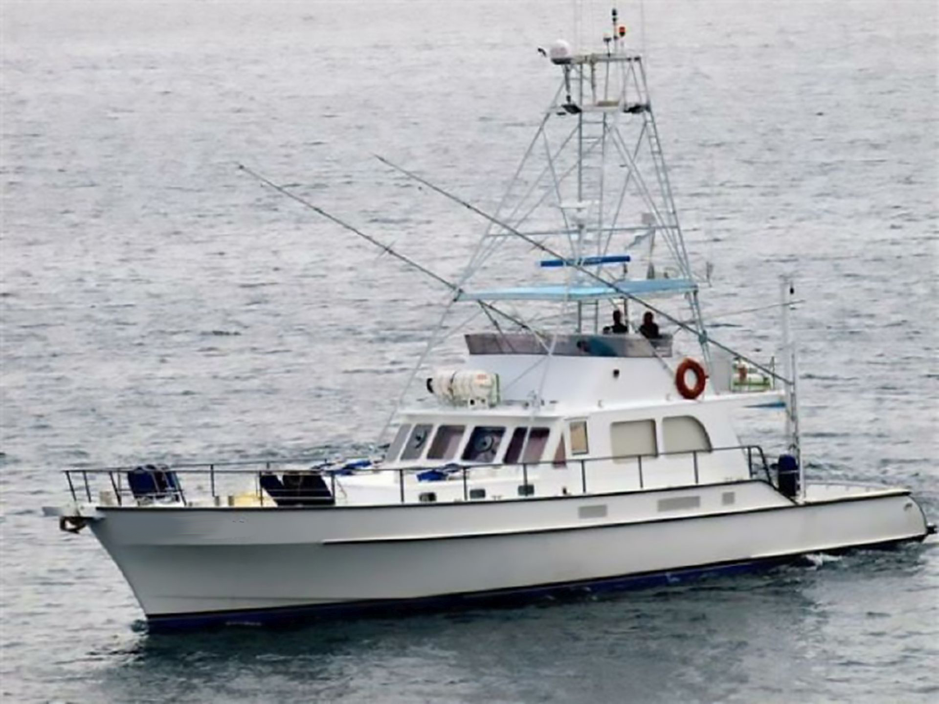Renovation: 72’ (22 m) Fishing Boat - Olivier van Meer