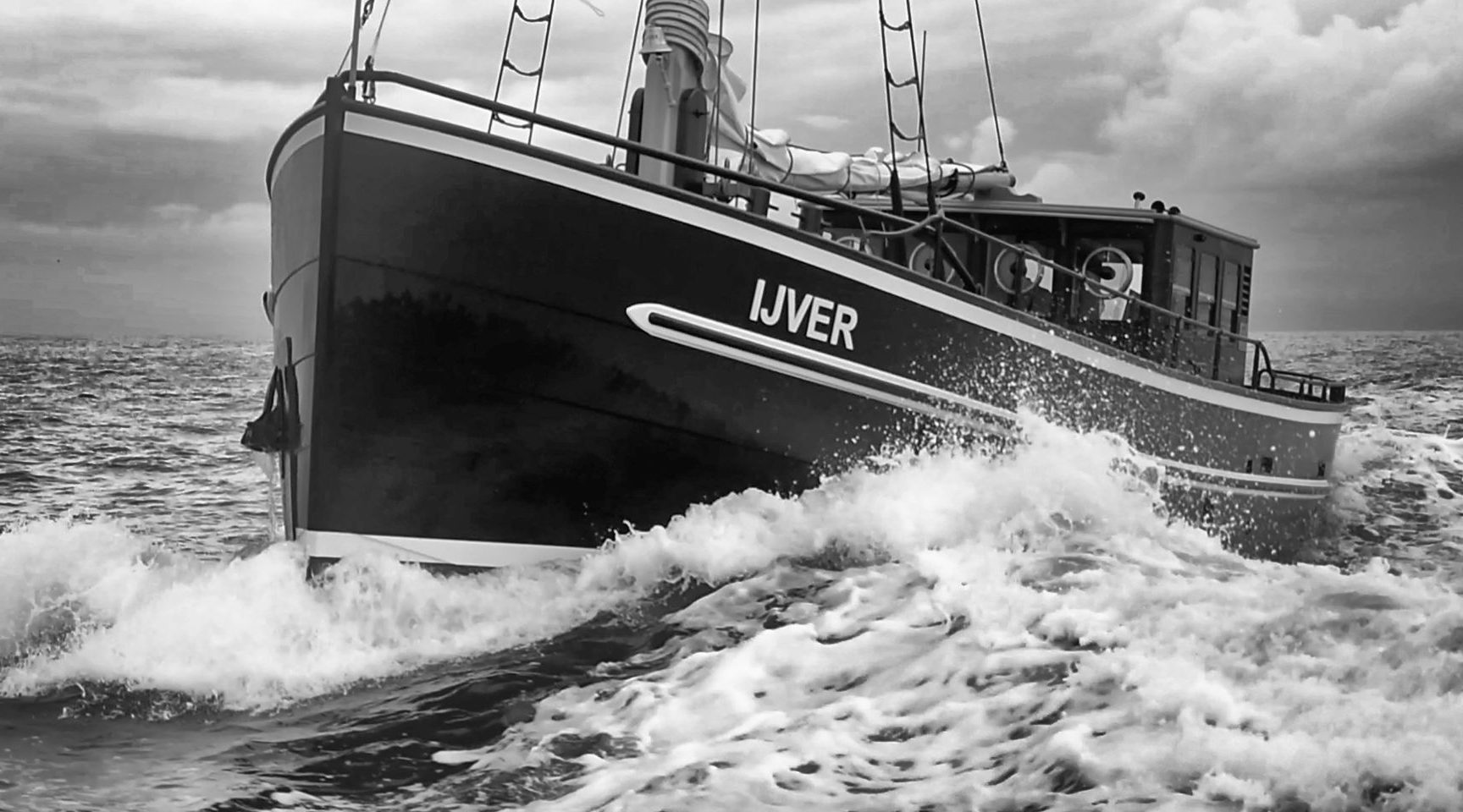 New build: 49’ (15 m) Motor Cutter - Olivier van Meer